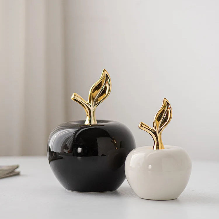 The Gilded Apple™ – Arte Attic