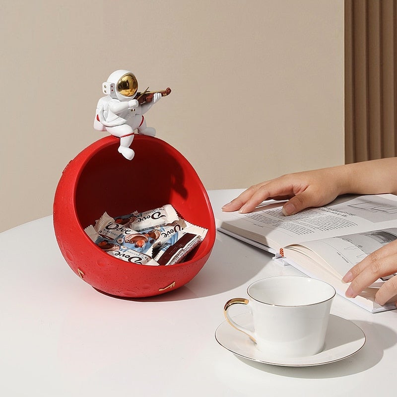 Astronaut Music Planet Storage – Arte Attic