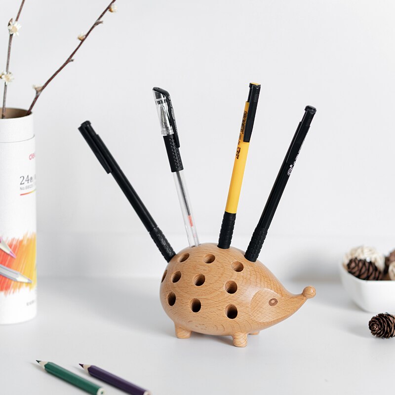 Wooden Hedgehog Pen Holder – Arte Attic
