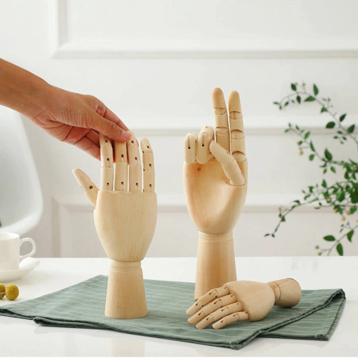 Wooden Hand Figurines – Arte Attic