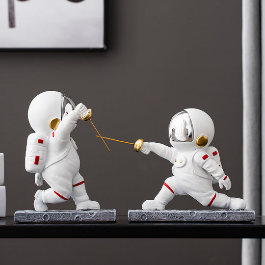 Fencing Astronaut – Arte Attic